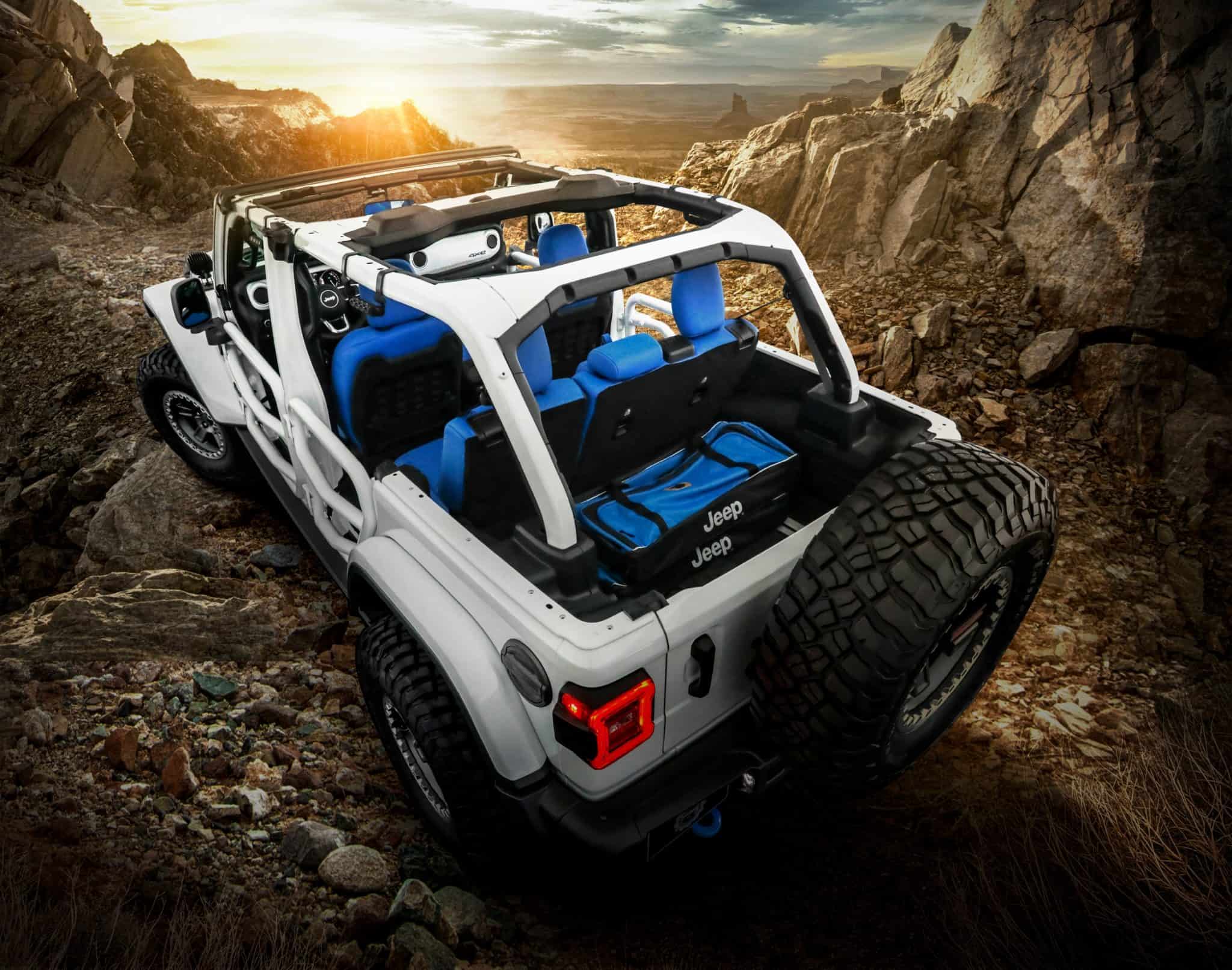 Wrangler Rocket: Jeep Magneto Blasts to 60 in Under 2 Sec.