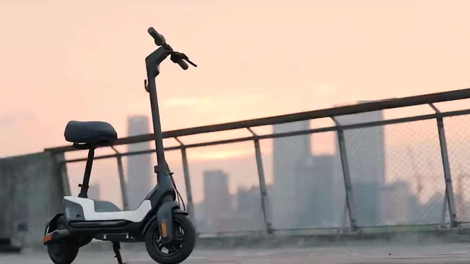 Segway Launches New UIFI Electric Sit-down Scooter in China