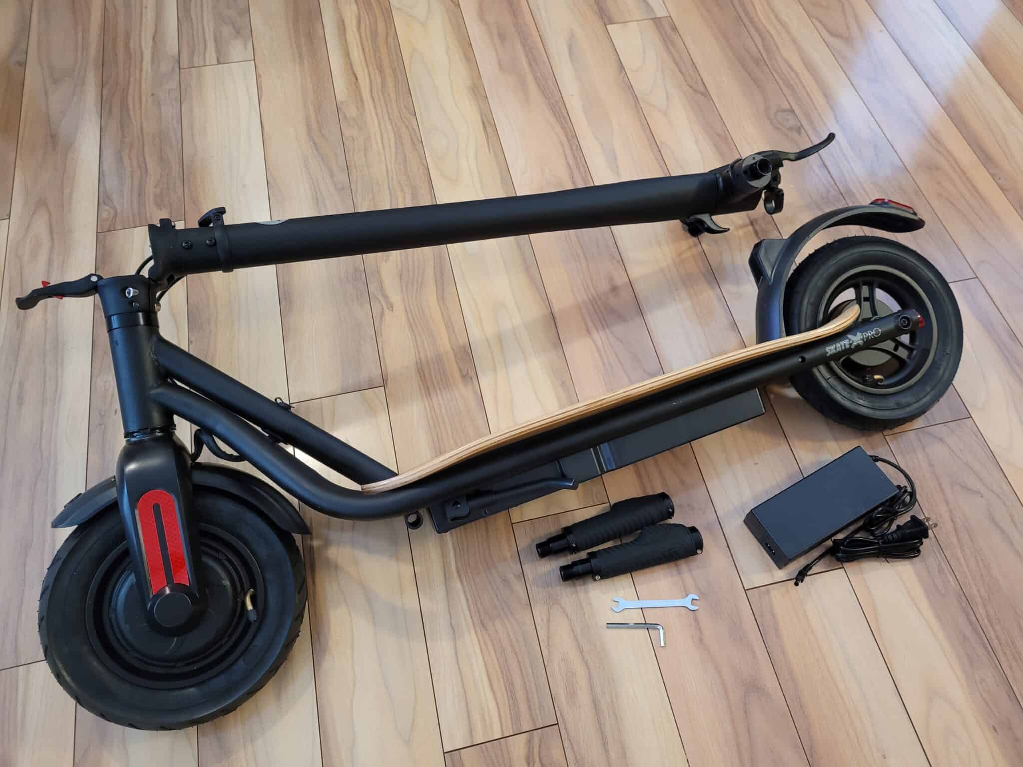 Jessica Vs. LaScoota Skate-X Pro