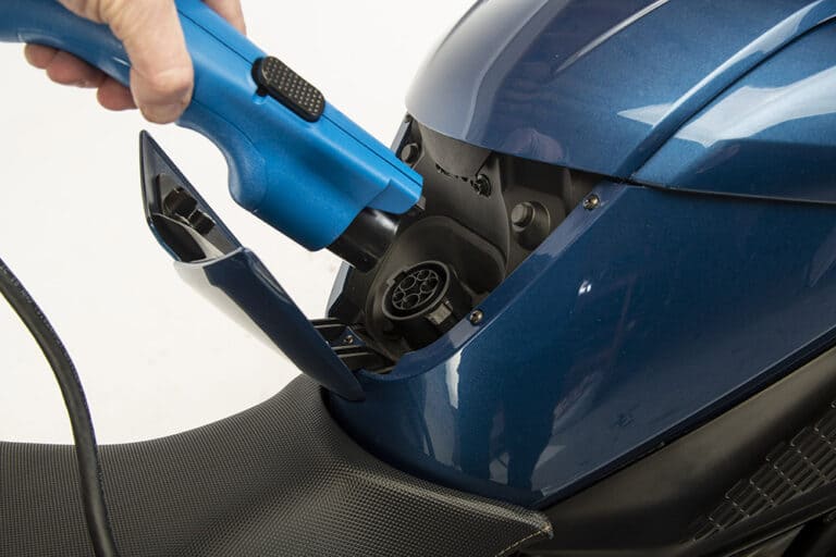 Do Electric Motorcycles Qualify For Tax Credits?