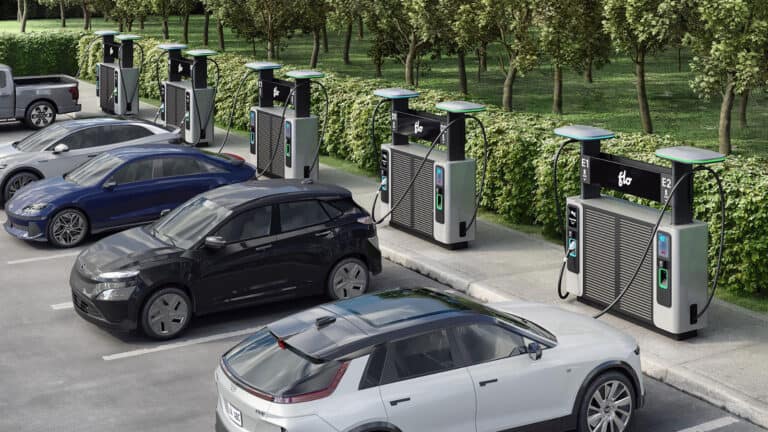 FLO EV Charging Expanding to Ultra-Fast DC Chargers