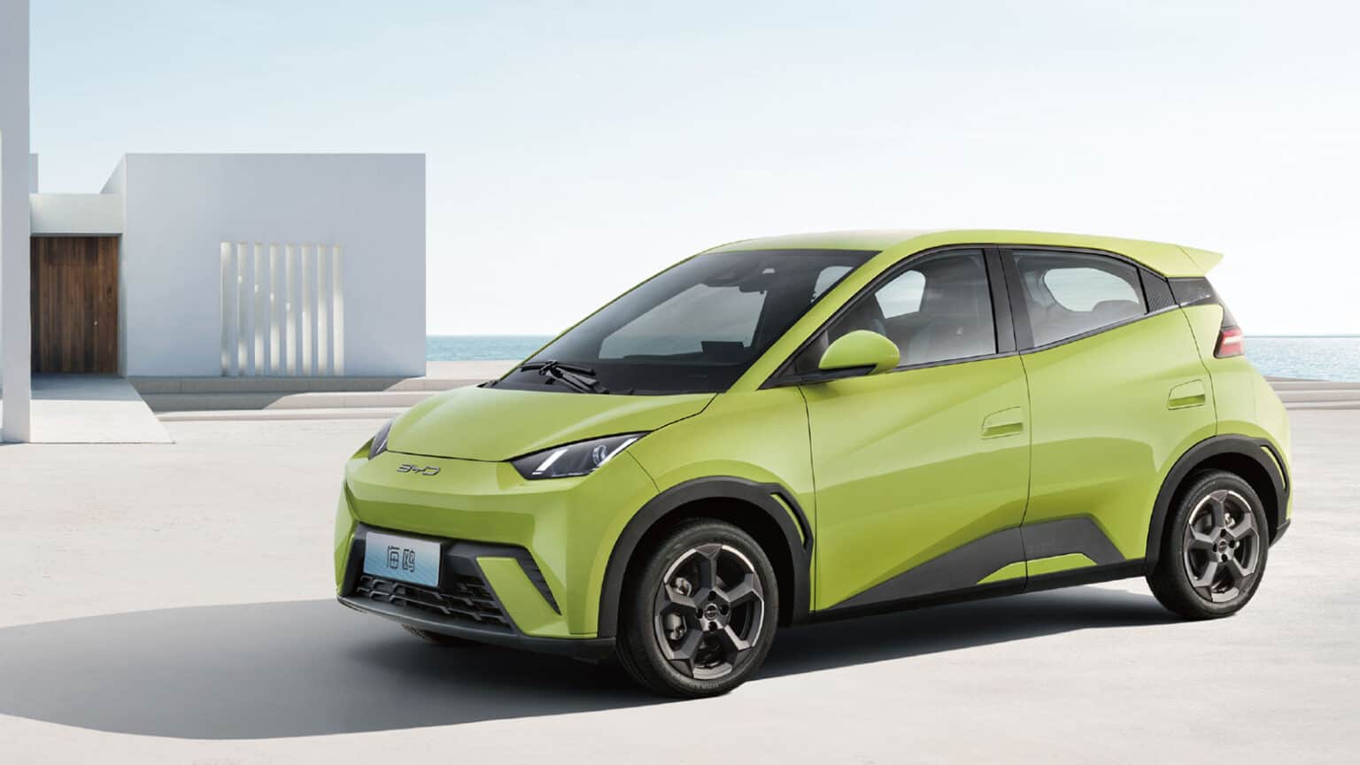 Innovative New BYD Blade Battery Lowers Cost and Increases Range of EVs ...