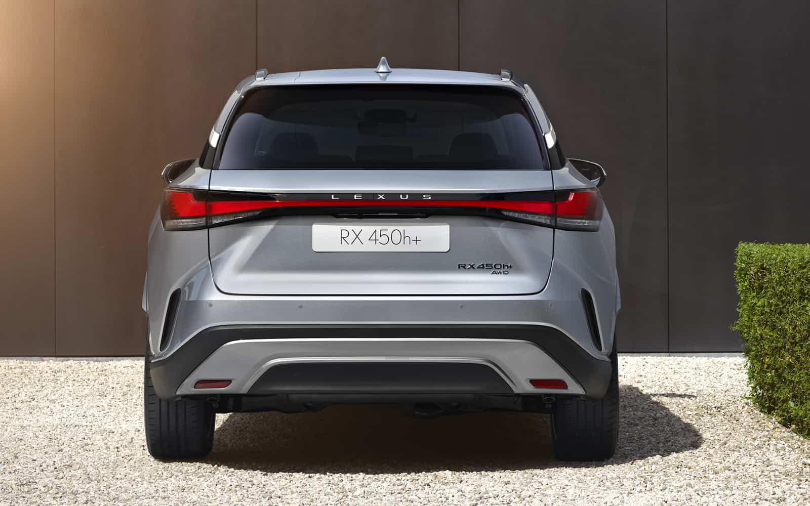 2024 Lexus RX 450h+ - The Athletically Luxurious Mid-Size Crossover ...