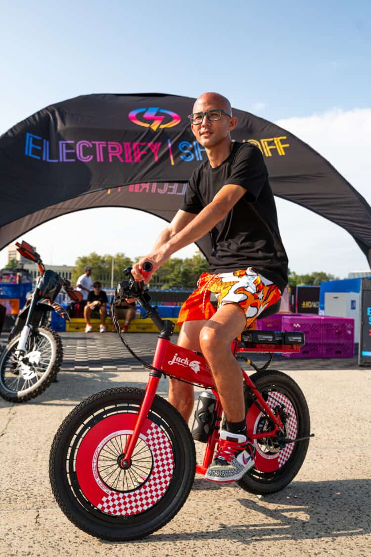 JackRabbit OG2: Your Go-Anywhere Electric Mini Bike