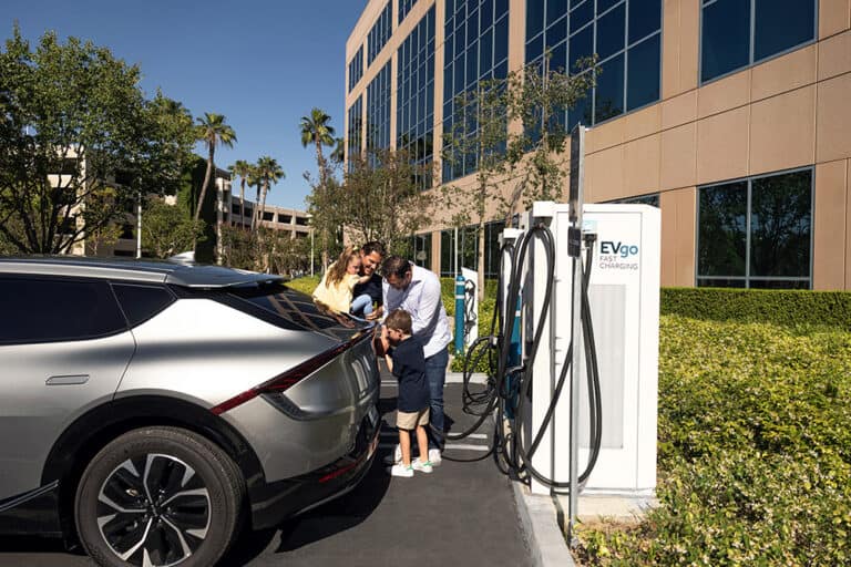 A User-Friendly Guide to Public EV Charging Etiquette