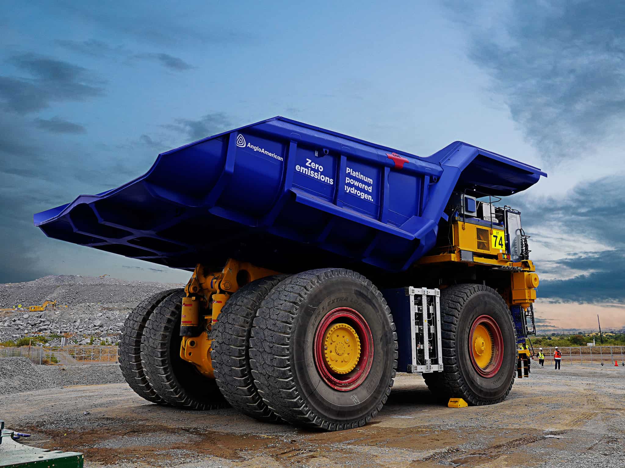 World's Largest Zero-Emission Haul Truck Paves the Way for Greener Mining