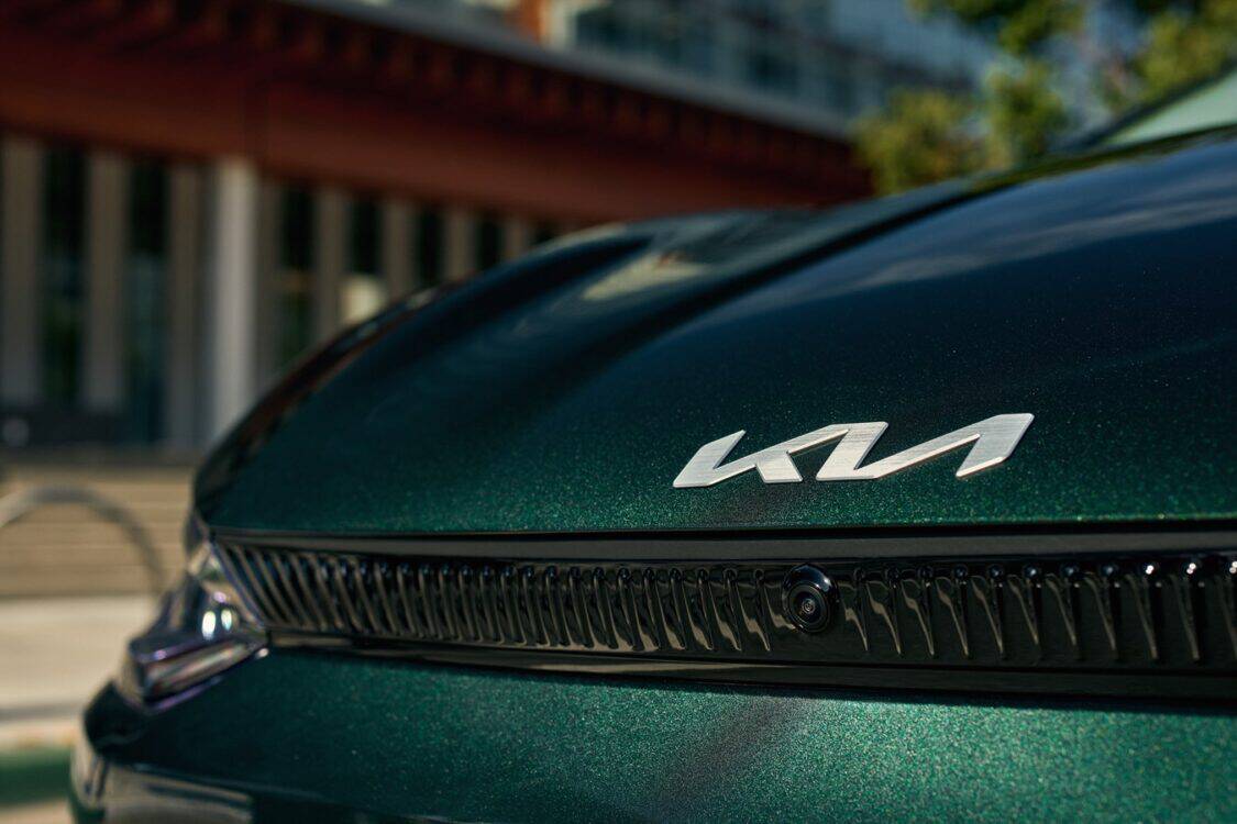 Kia's EV6 North American Utility Vehicle of the Year Limited Edition