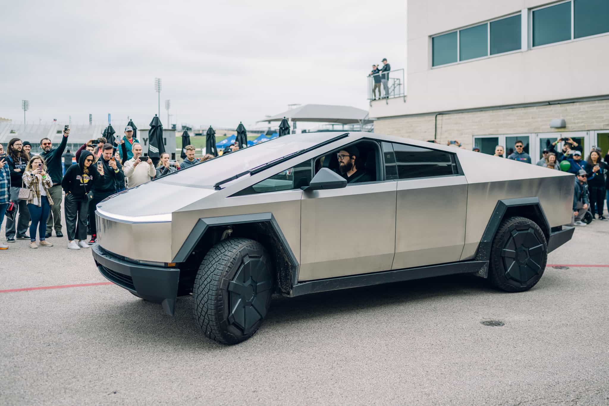 Tesla Cybertruck Resale: An Inside Look at Profit Opportunities and ...