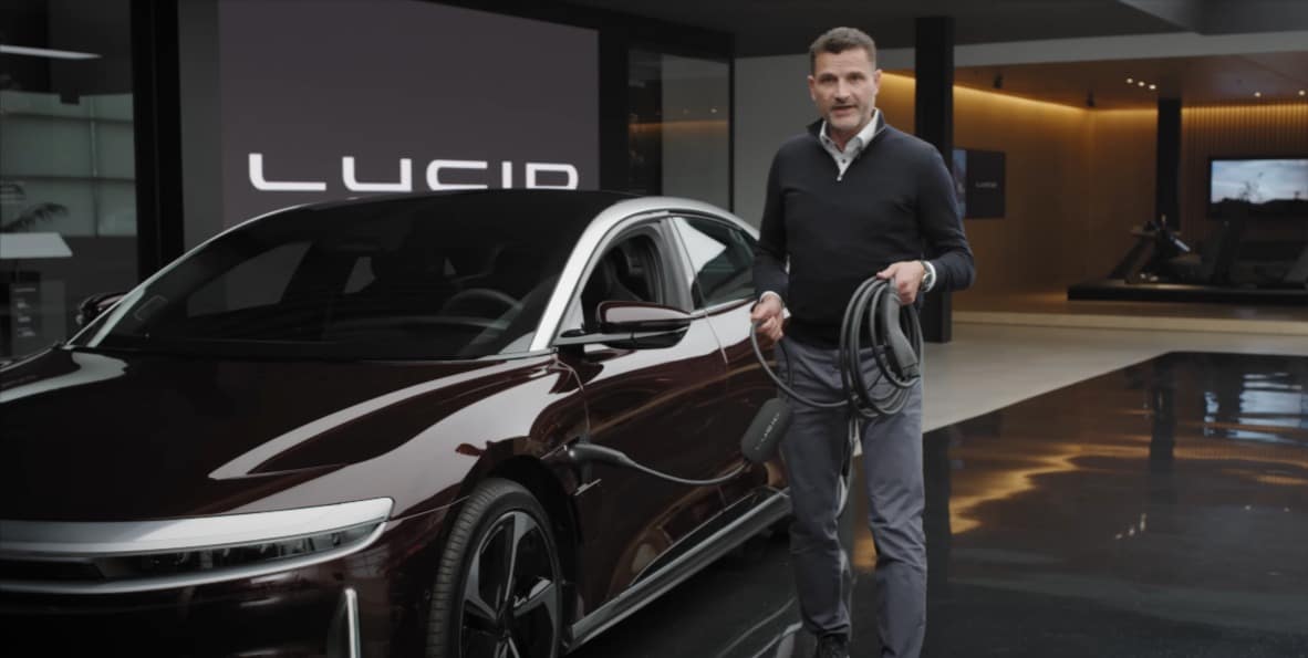 Lucid's RangeXchange Charges with V2V Tech