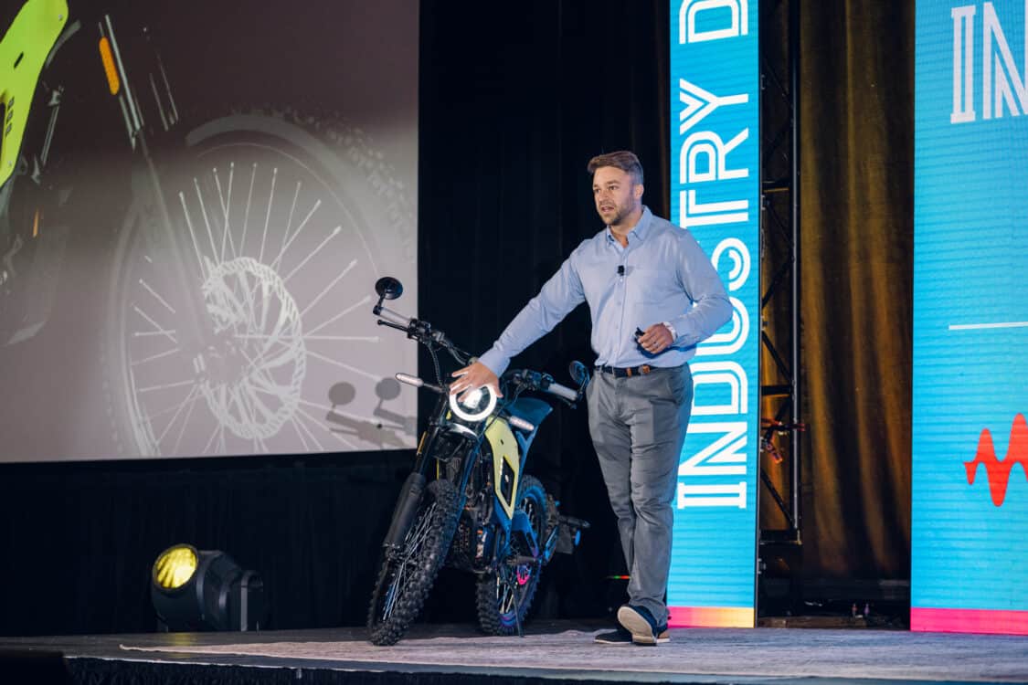 NIU Technologies Unveils the XQi3 Electric Motorcycle