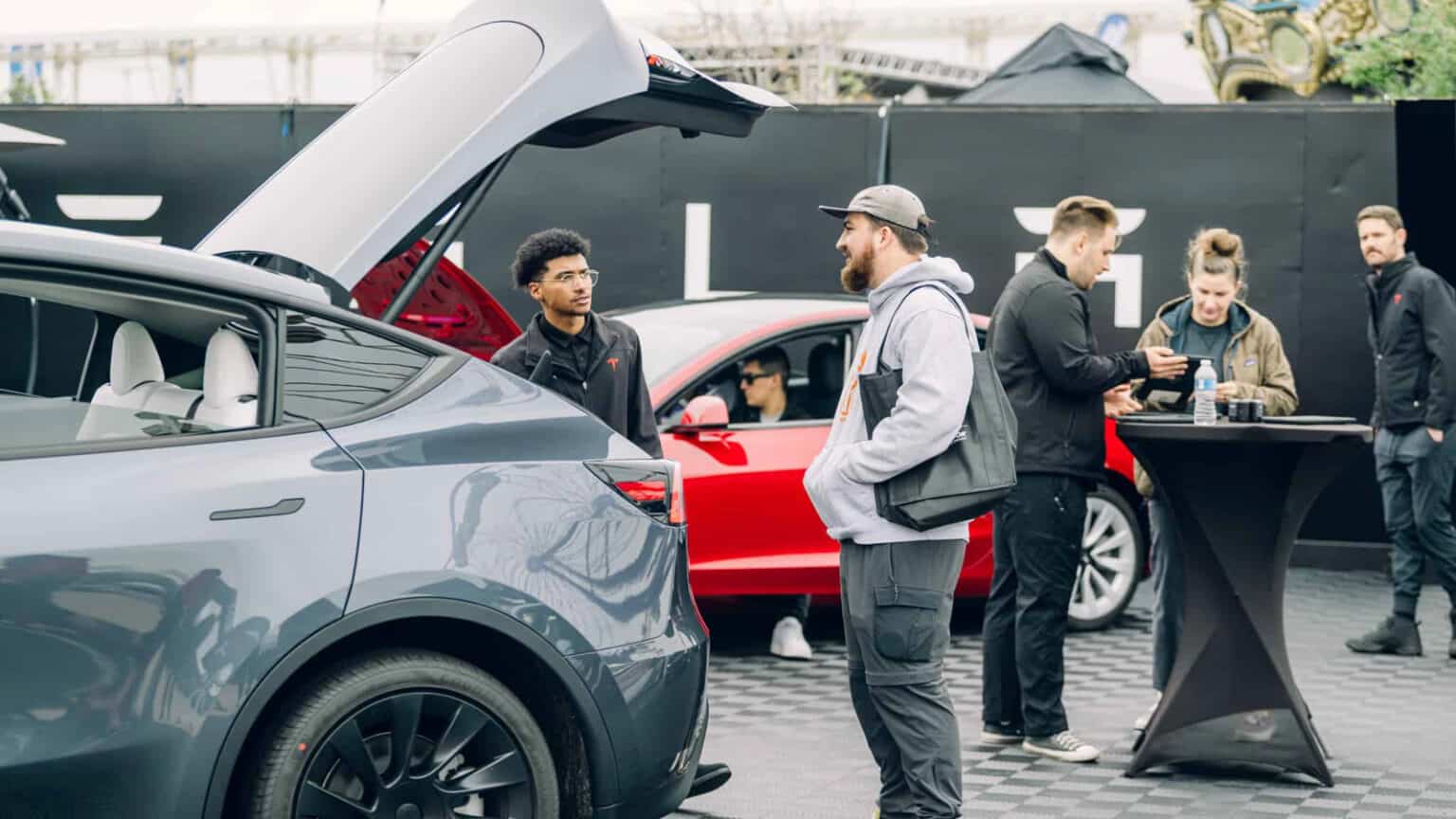 Big Savings on Tesla Model 3 and Y with 0% Financing, $7,500 Credit ...