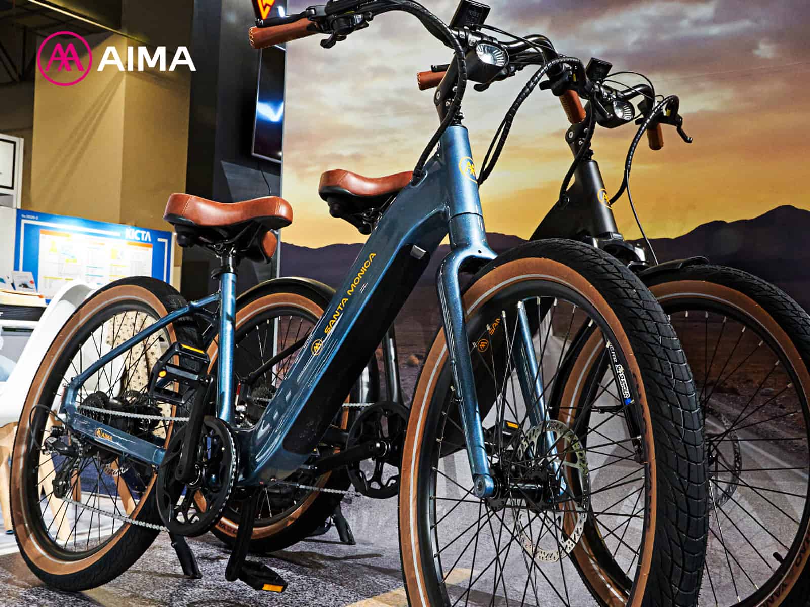 AIMA’s Hyhawk Electric Moped Takes Center Stage at CES 2024