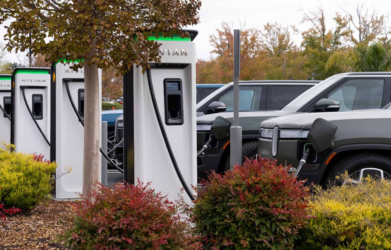 Rivian Vehicles Now Compatible with Tesla Supercharger Network ...