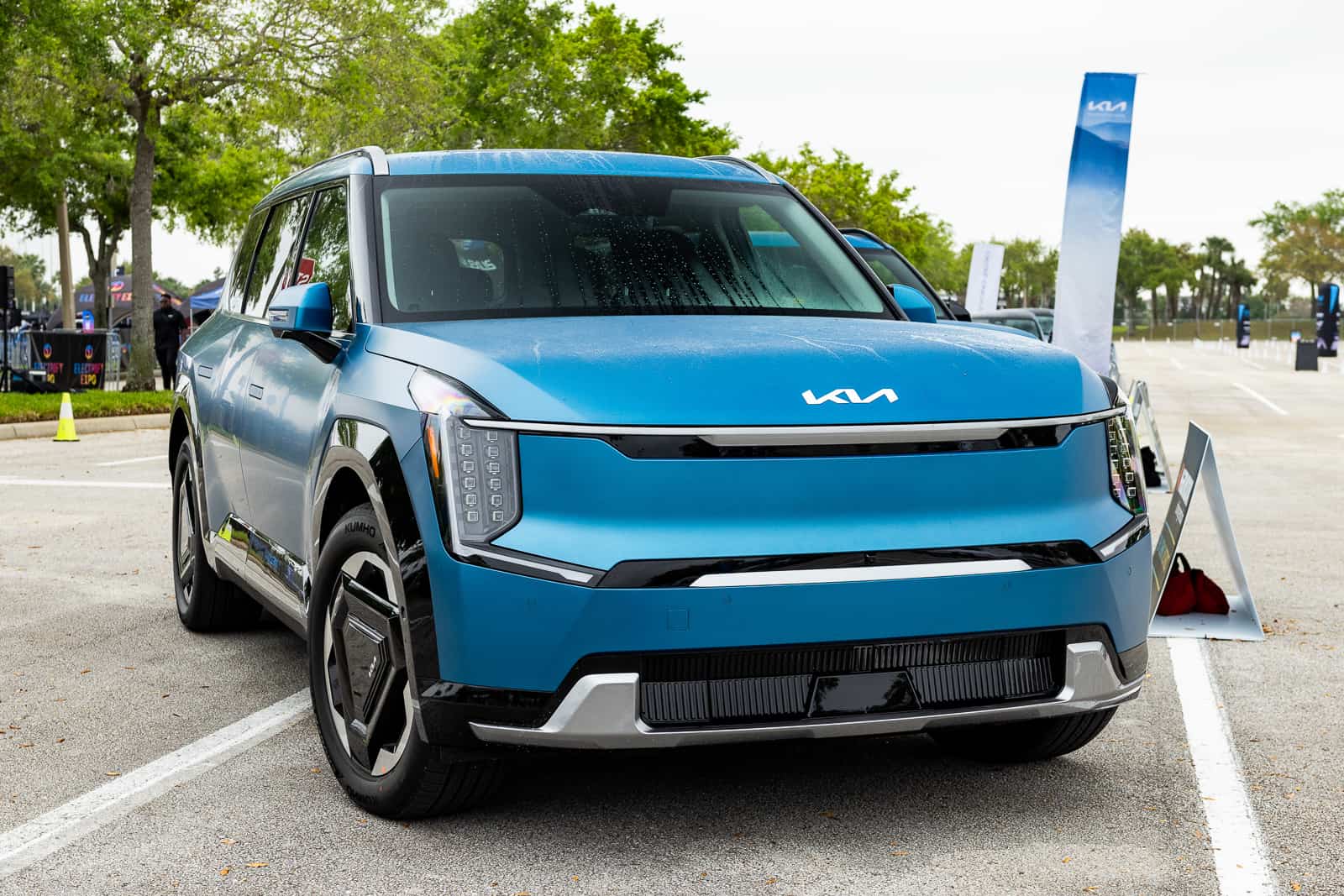 Kia Announces 2025 EV9 Pricing: Big Power, Big Range, and Great Value