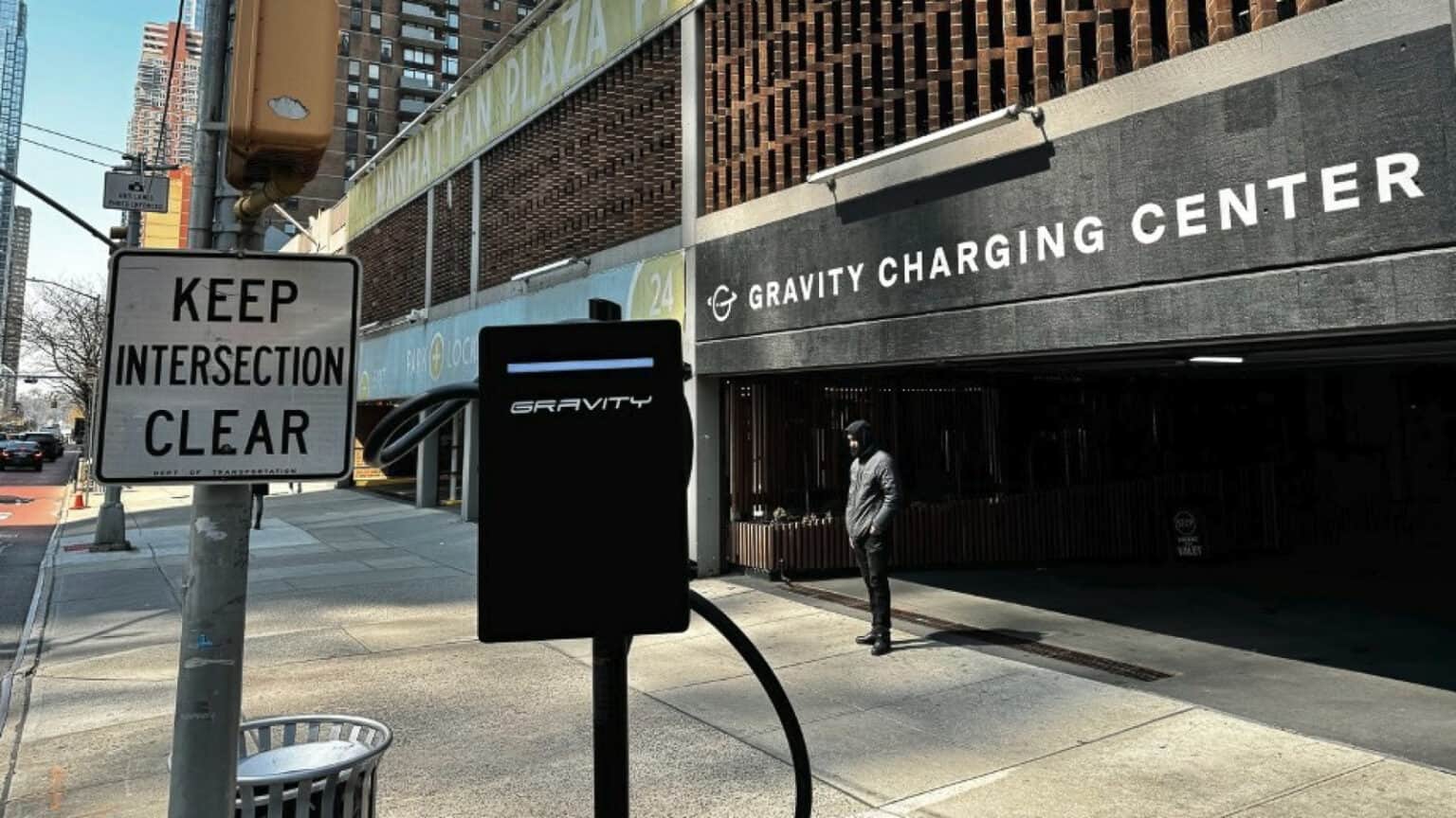 Gravity Curbside EV Charging Solution Delivers 200kW Speeds, Charging ...