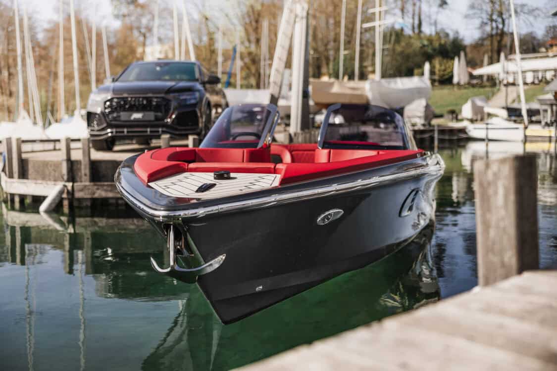 The ABT | Marian M 800-R Electric Boat: Speed, Serenity, and Power Combined