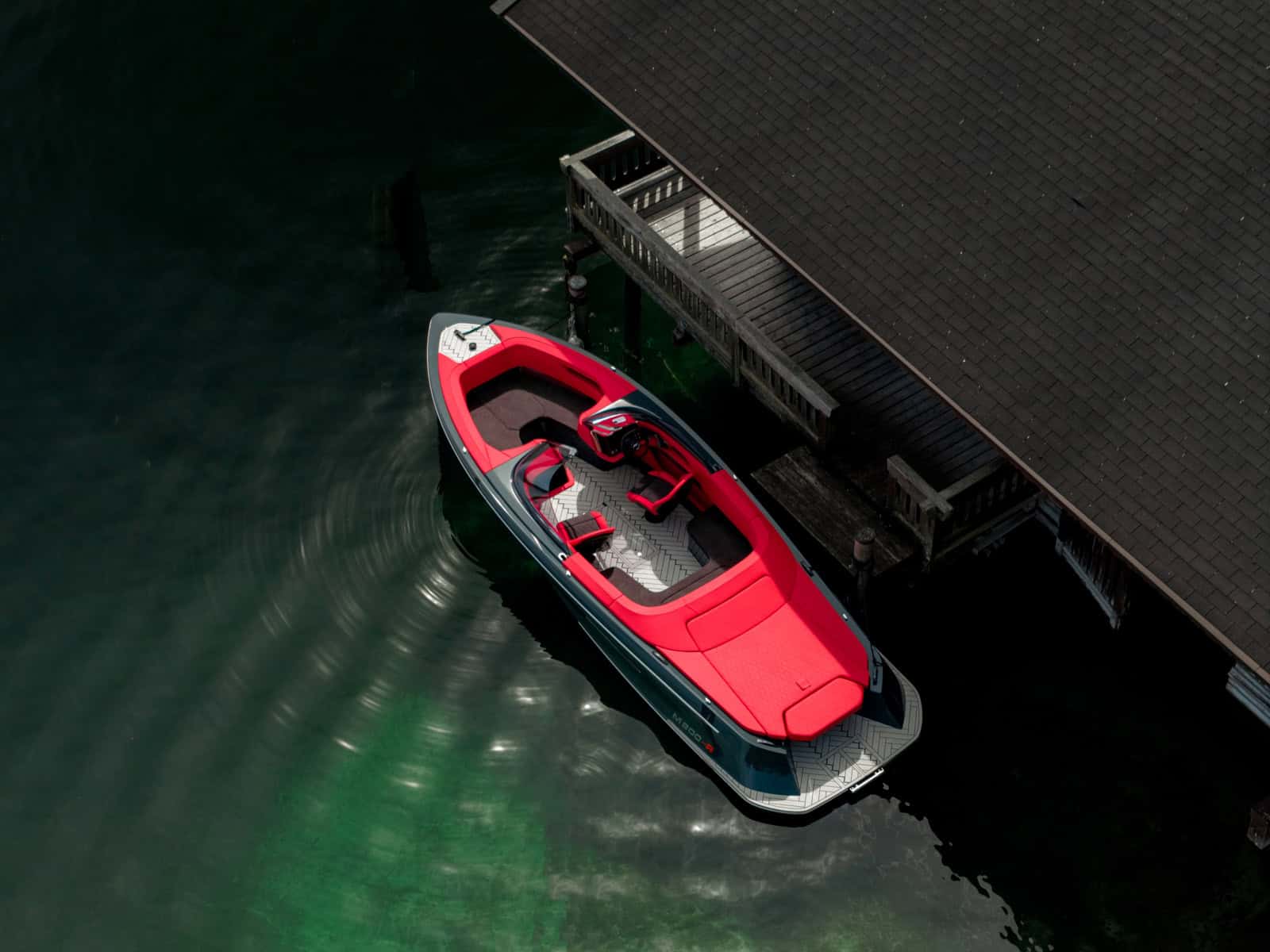 The ABT | Marian M 800-R Electric Boat: Speed, Serenity, and Power Combined