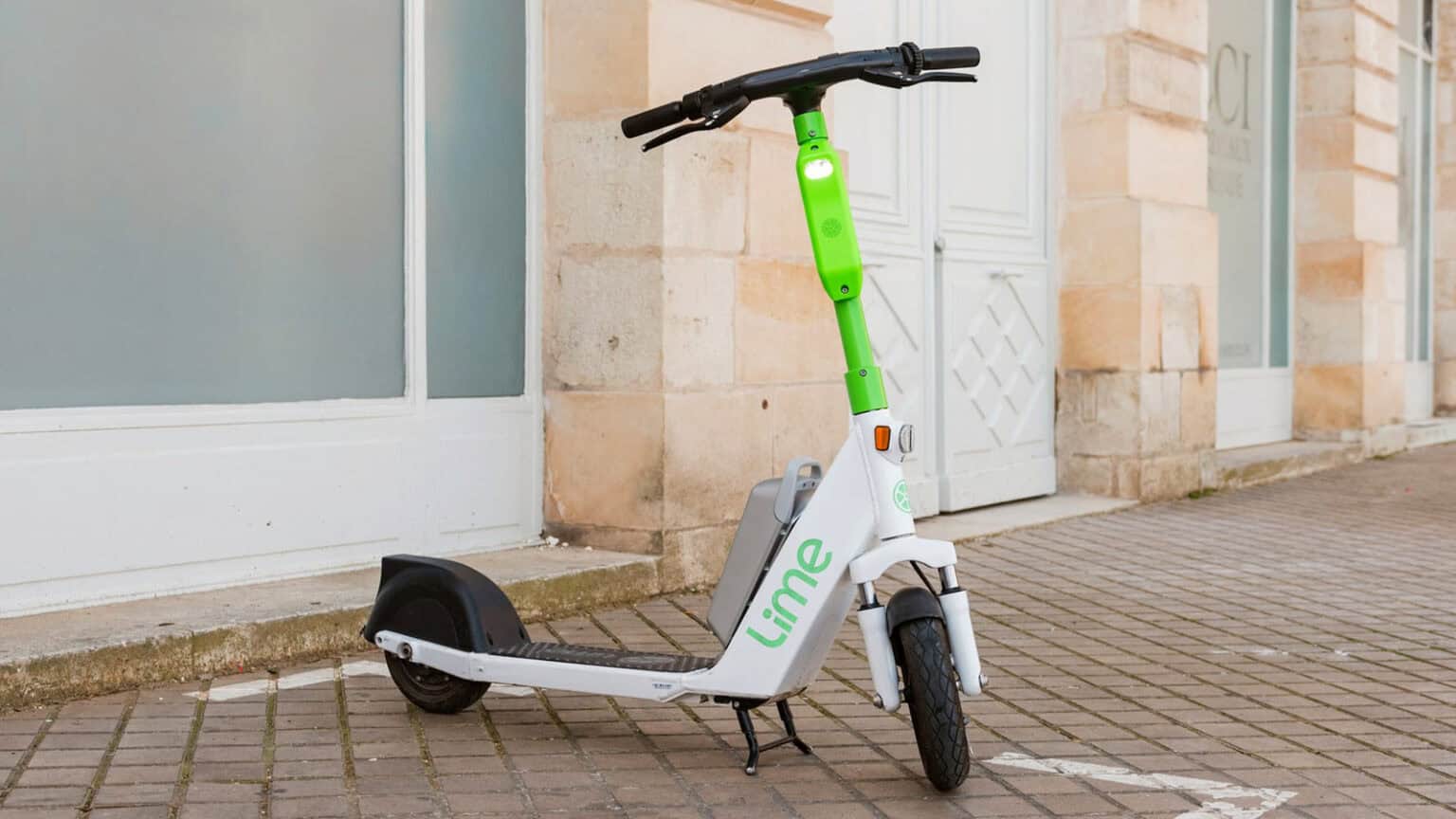 Lime Expands Electric Scooter Fleet in Laval to Address Increased Demand