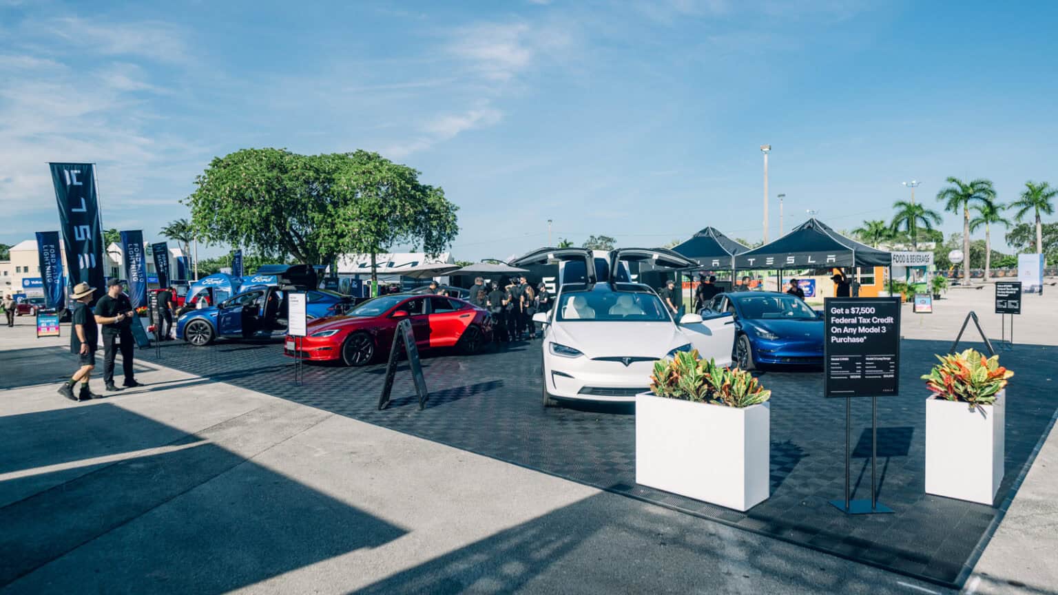 Lease a Tesla Model 3 in 2024 for as Low as $299/Month. Here’s How