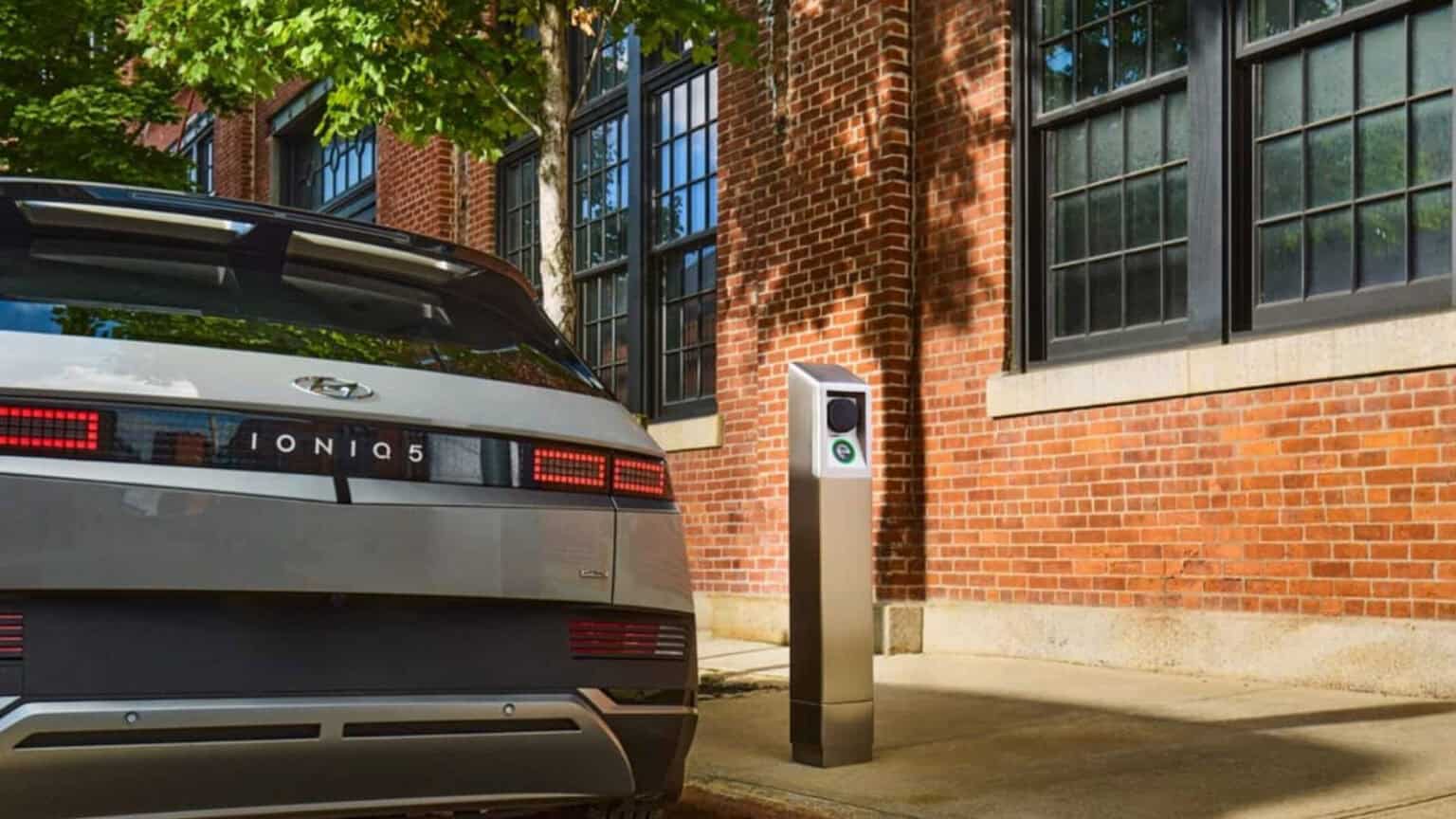 Bridging the Gap: How San Francisco’s Curbside EV Charging Pilot ...