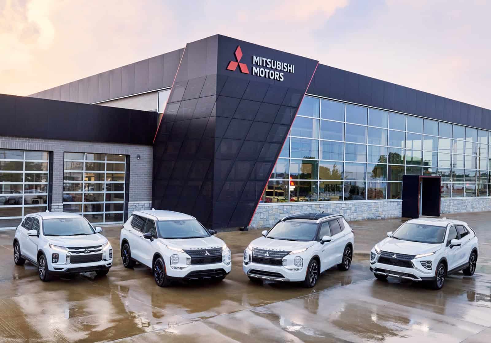 The Latest Updates for the 2025 Mitsubishi Outlander PHEV