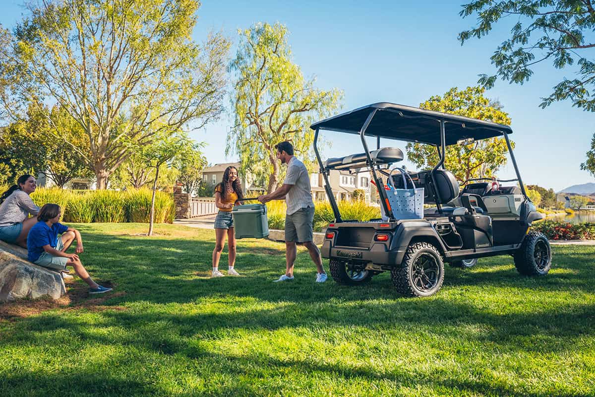 Kawasaki Debuts New NAV 4e Electric Golf Cart